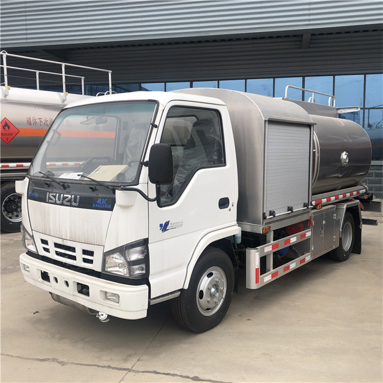 ISUZU 600P 5CBM Aircraft Refueler Trucks Multifunctional 4x2 Driving Type